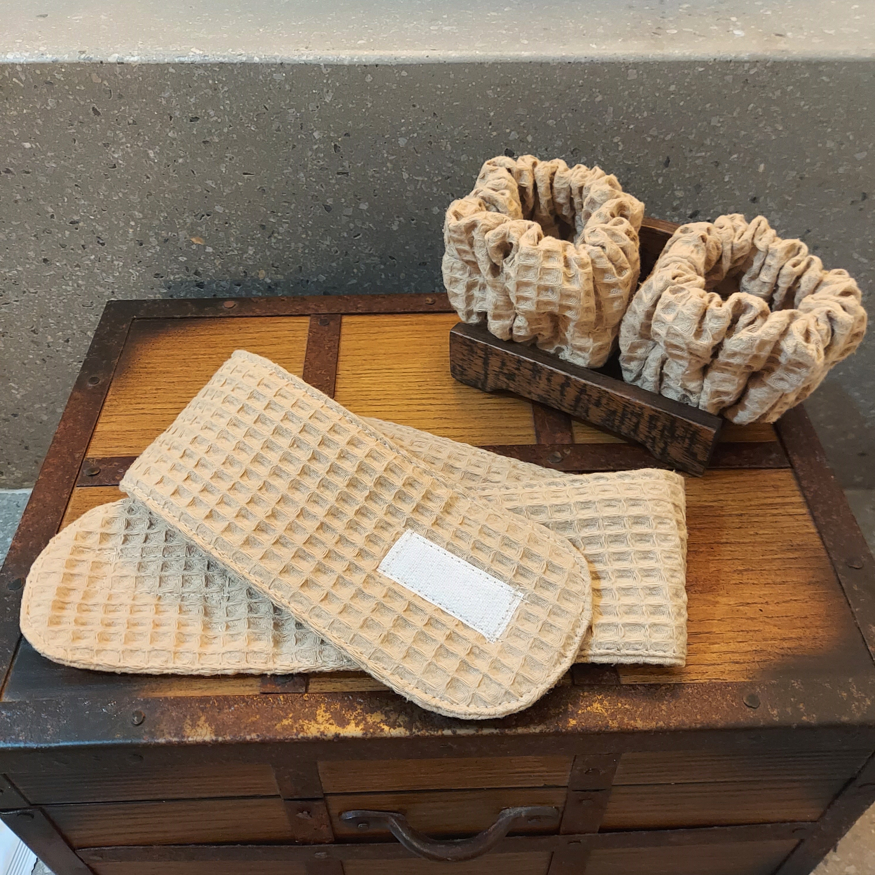 Face wash bracelet, wrist bands for washing face, makeup headbands ...